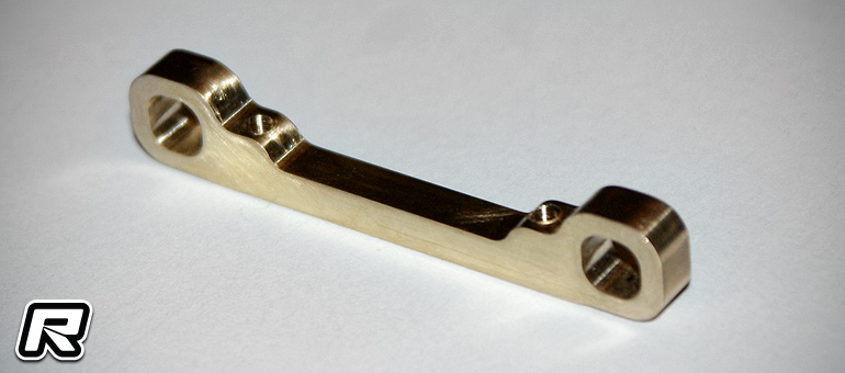 Red RC » Blaze Racing T4 alloy chassis & brass arm mount
